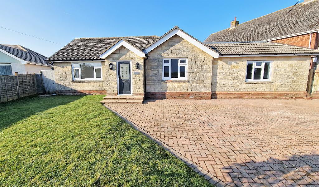 5 Bedroom Detached Bungalow For Sale in Manna Road, Bembridge, Isle of ...